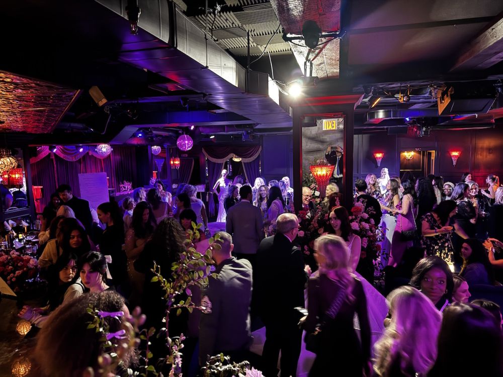 Hayley Paige welcome back party highlight of market